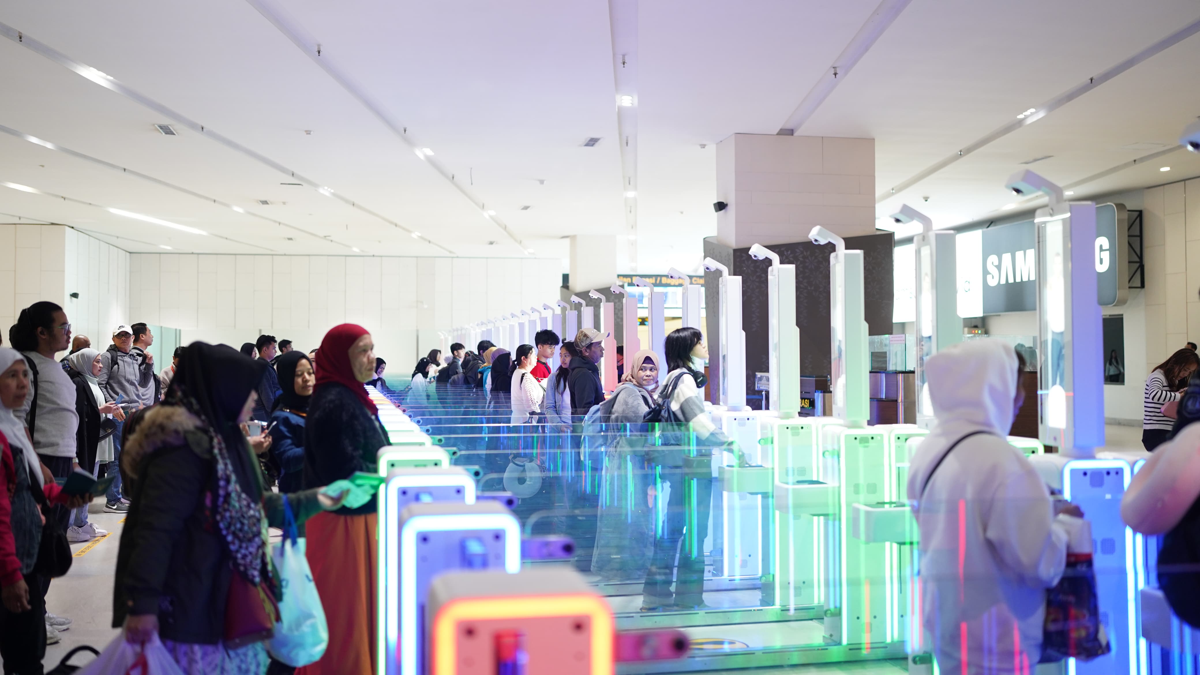 Layanan Imigrasi Bandara Soekarno-Hatta Masuk 10 Besar Terbaik Dunia – Direktorat Jenderal Imigrasi